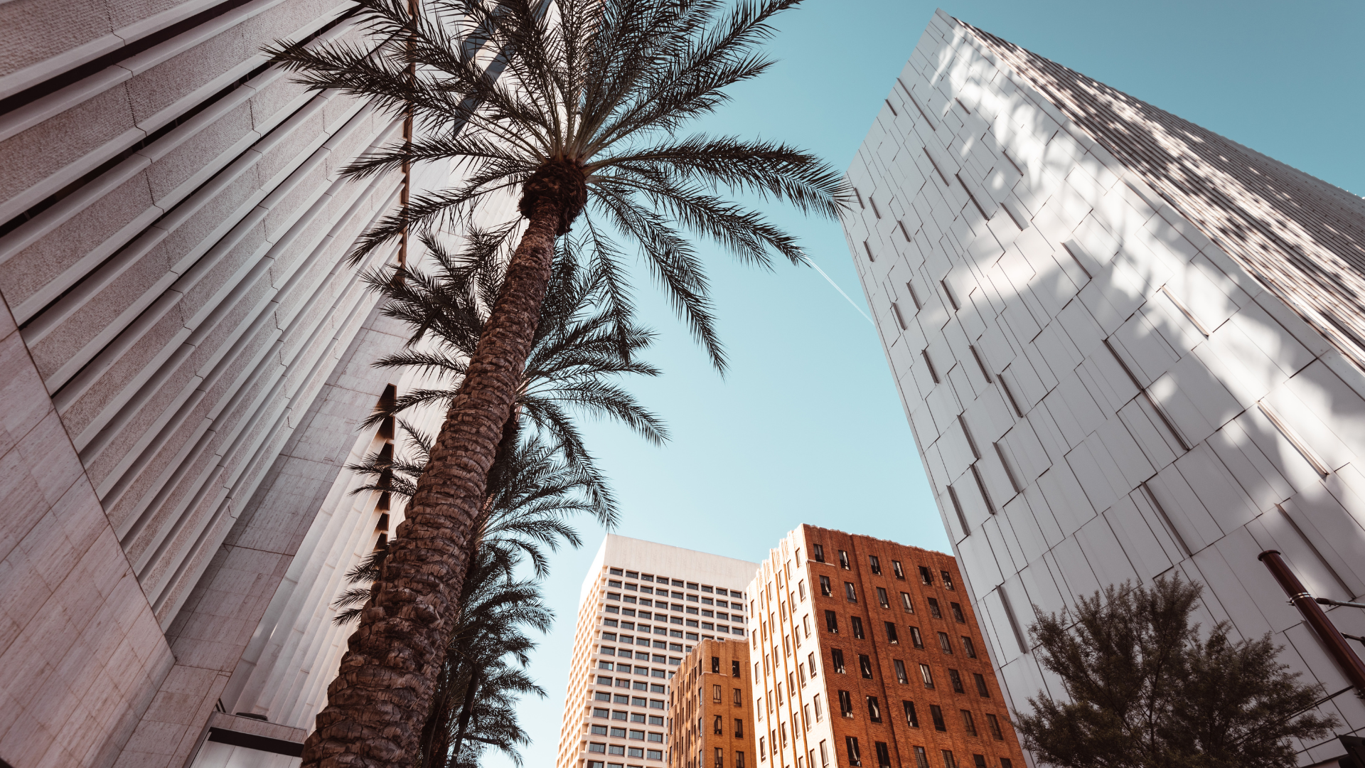 Phoenix Data Centers: Colocation in the Valley of the Sun