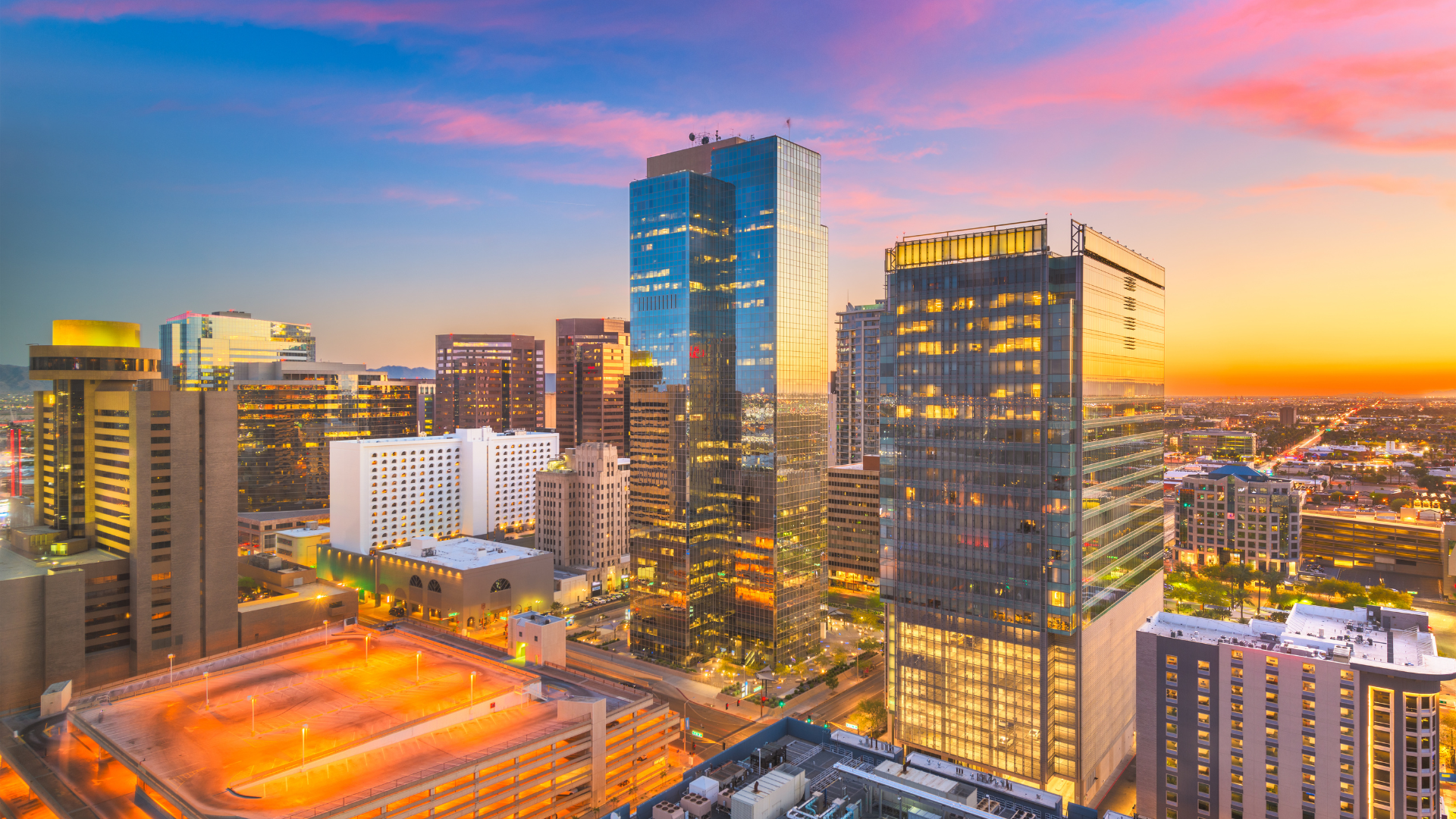 Phoenix Data Centers: Colocation in the Valley of the Sun