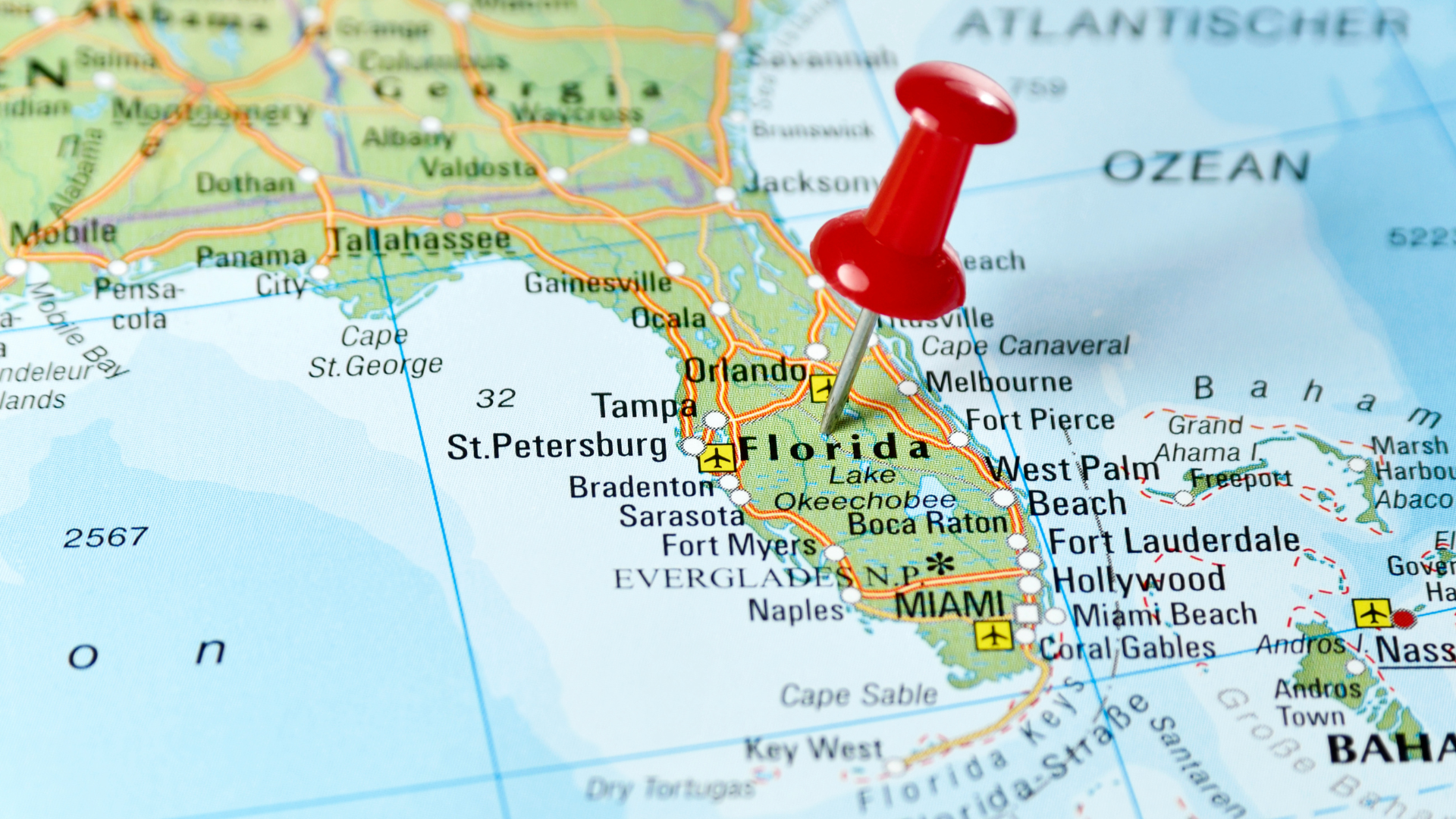Data Centers in Florida: Colocation in the Sunshine State - Brightlio ...
